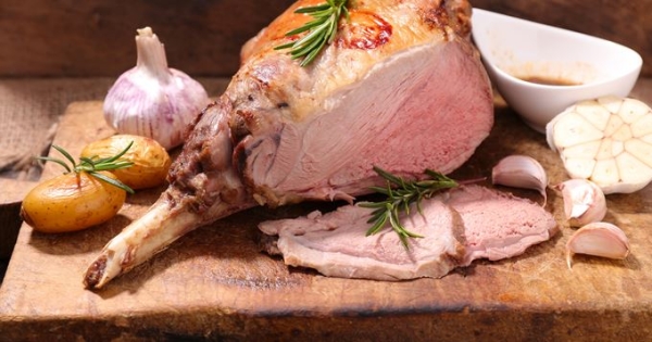 AUSTRALIA FREE RANGE LAMB LEG BONE-IN +/- 2.2KG / GIGOT D'AGNEAU A L'OS ...